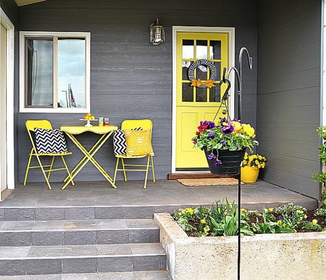 20 Front Porch Makeover Ideas - How to Nest for Less™