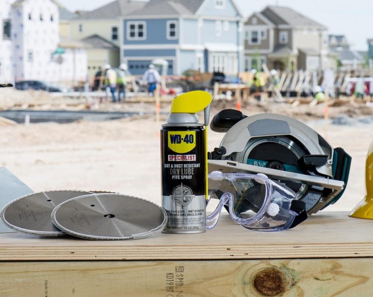 25 Amazing WD-40 Uses and Household Life Hacks